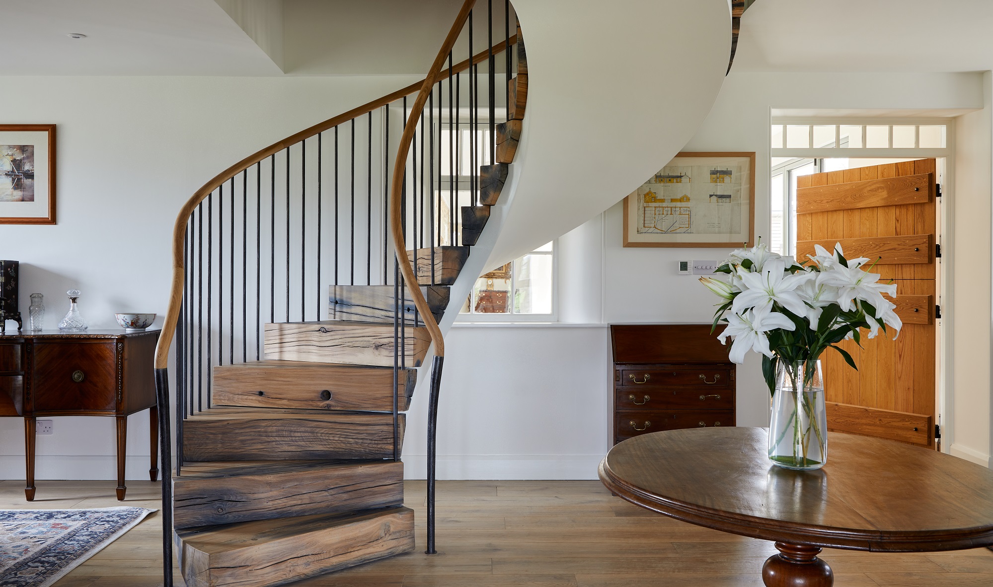 How Reclaimed Timber Can Make A Unique Staircase Design - Bisca ...